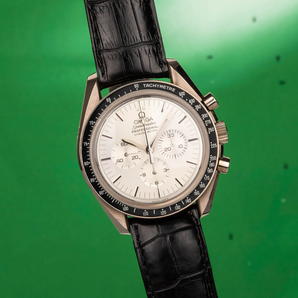 2001 Omega Speedmaster Albino White Gold Ref: 3692.3000 Full, Like new ...